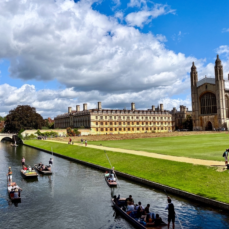 Cambridge Guided Day Tour - TravelShop Booking